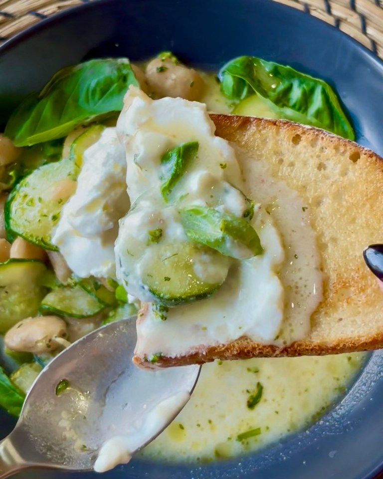Courgette & Ricotta Butterbean Bowl – Dinner With Meg
